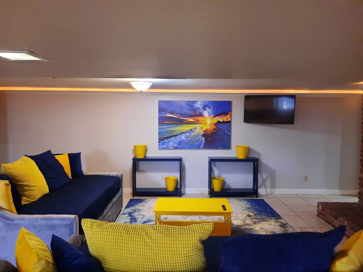 Large Guest Suite Close To Attractions Sleeps 10 - Union City, GA