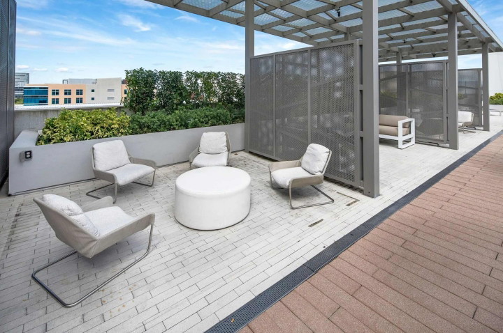 Modern Luxury King Suite | Central Orlando + Pool - Winter Park, FL