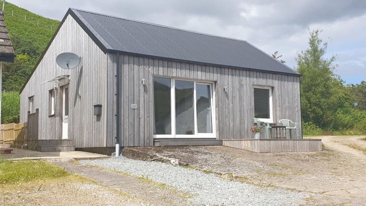 South Skye, Open Plan, 2 Bedroom Cottage, Teangue - Mallaig
