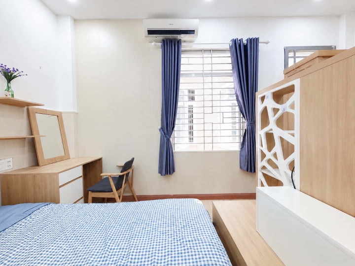 B4-13at38-r1-studio - Big Window-on Ground Floor - Vietnam