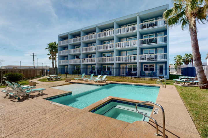 Sb123 Studio Condo, Shared Pool, Hot Tub - Texas