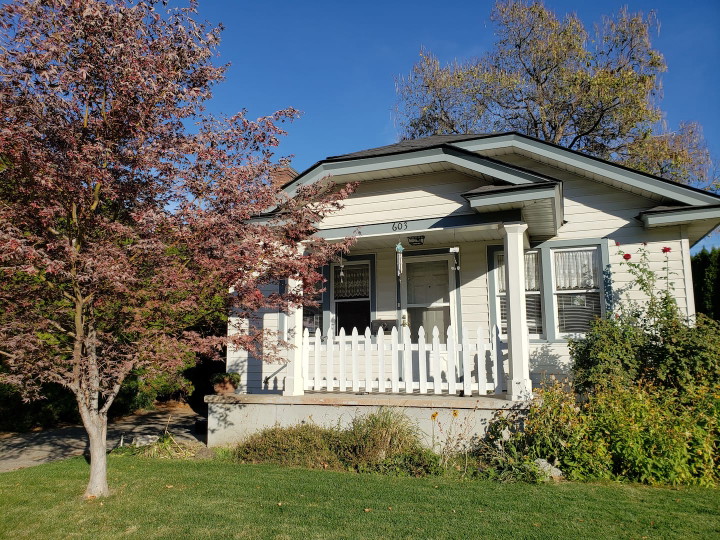 Cozy, 1br Bungalow Close To Vmm Hosp & College - Yakima, WA