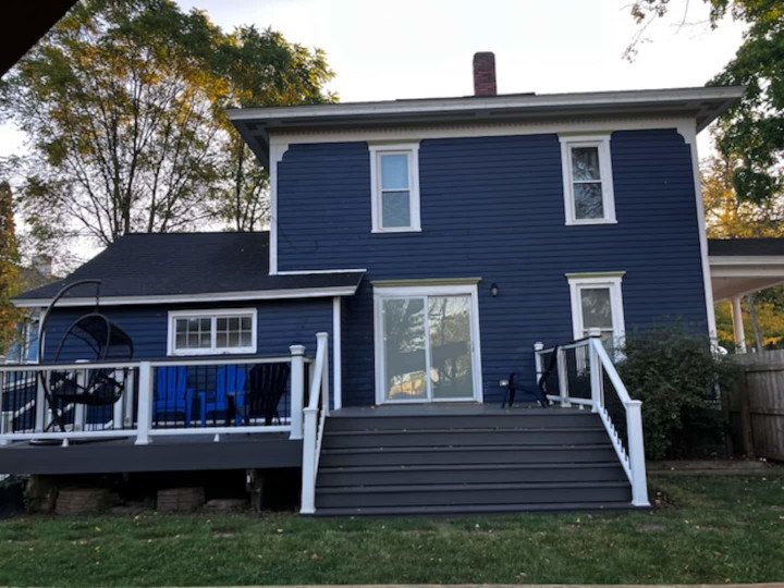 Minnie & Marie's Guest House - Albion, MI