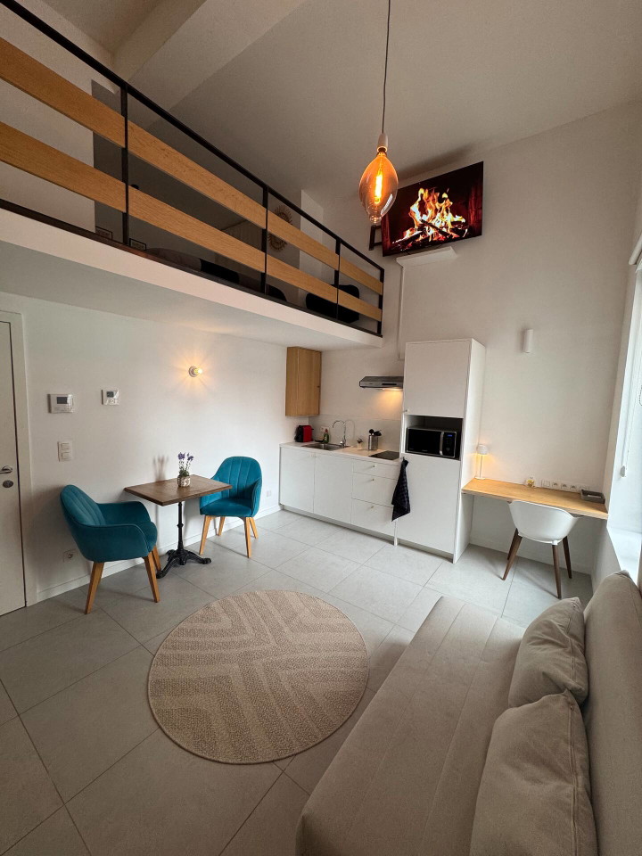 The Mezzanine - Jette