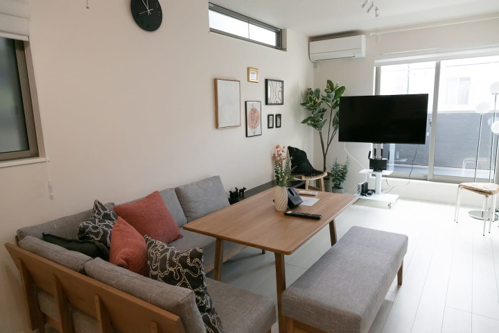 Newly Built House For Up To 10 Super Convenient For Sightseeing In Osaka, With Excellent Access To Namba & Umeda, 3-minute Walk To The Nearest Station - Japan