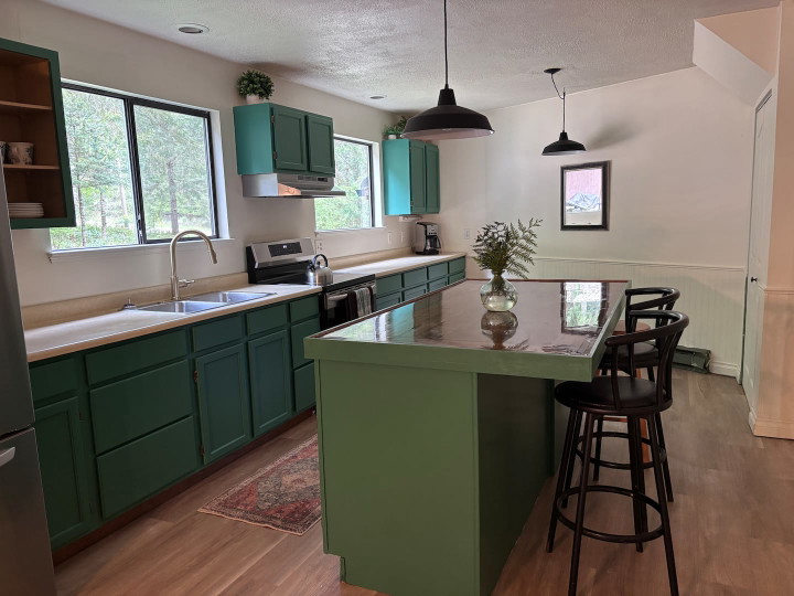 Fernwood Cottage - Hornby Island