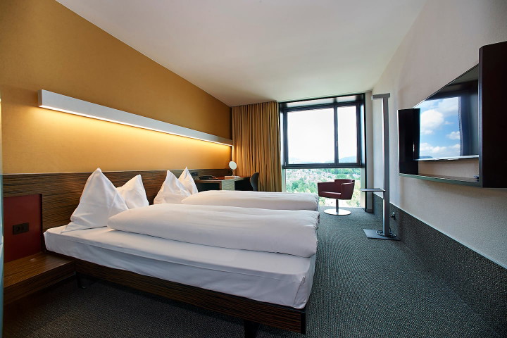 4-bettzimmer
(1 Grandlit + 2 Einzelbett) - Bern