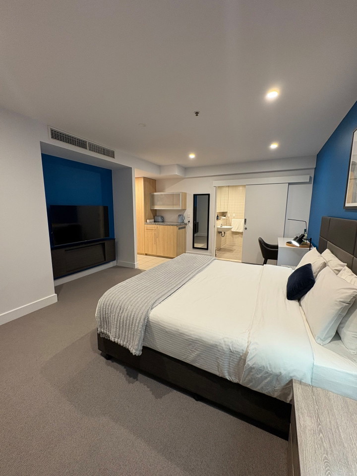 Azure At Glenelg Oaks Pier - Free Wifi - Glenelg