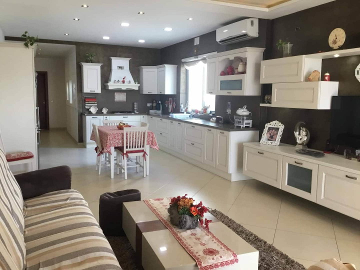 Private Double Bedroom In Central Malta - Malta