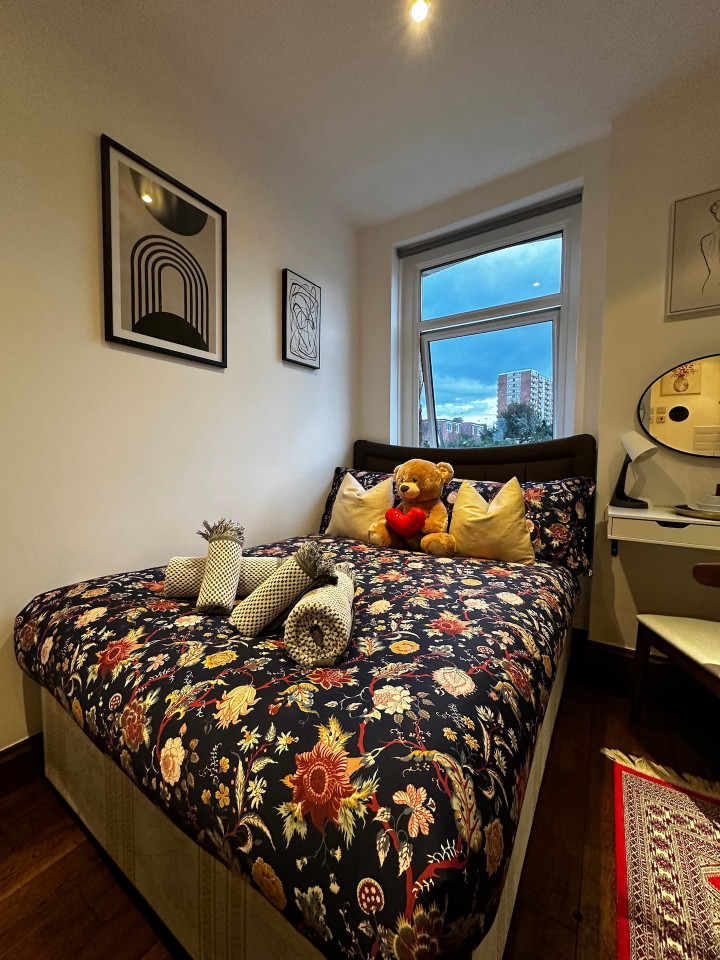 Private Studio Hendon Central - London, UK