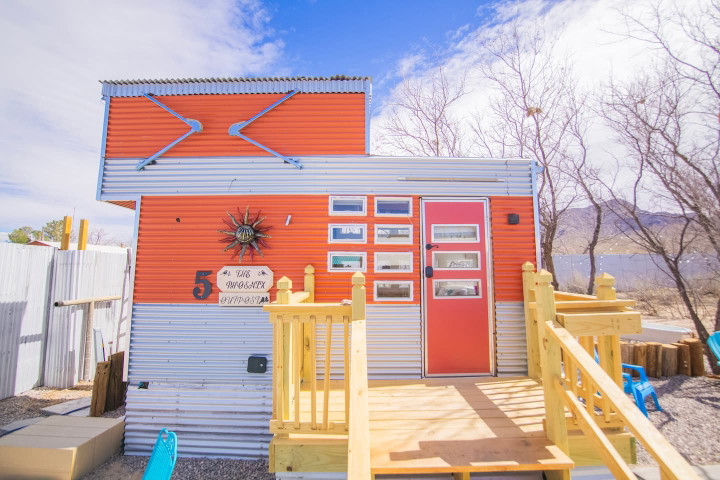Phoenix Outpost| Flw Style Tiny Home | Hot Springs - Truth or Consequences, NM
