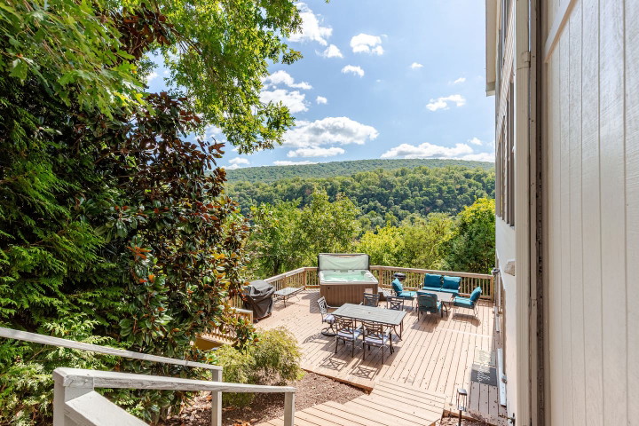 New River & Mtn Views Spa 3800sf Wineries - Harpers Ferry, WV