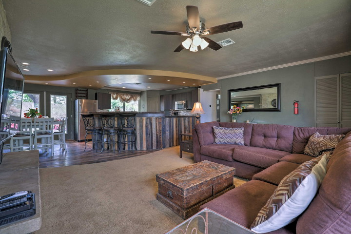 Renovated Open Floor Plan; Walk 2 Downtown & Shops - Lake Powell