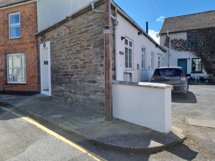 Spacious Riverside Mews. - Pembrokeshire