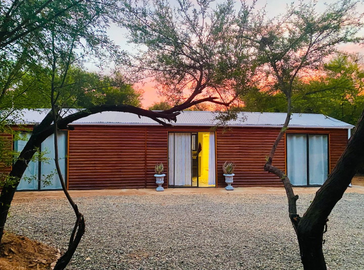 Desert Bloom Cottage - South Africa