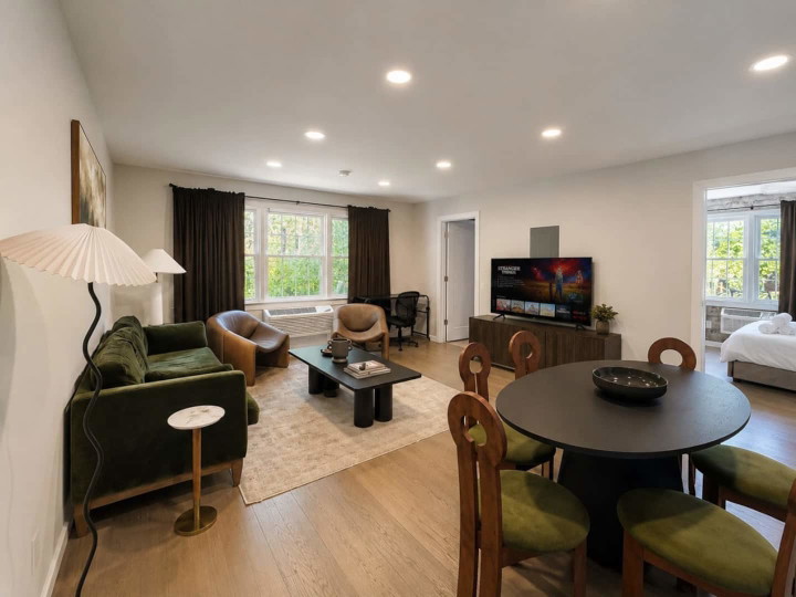 Stylish Westville Apartment Near Yale Campus - New Haven, CT