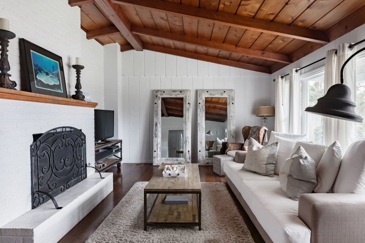 Resort-style Beach House On Pacific Coast Highway - Carlsbad, CA