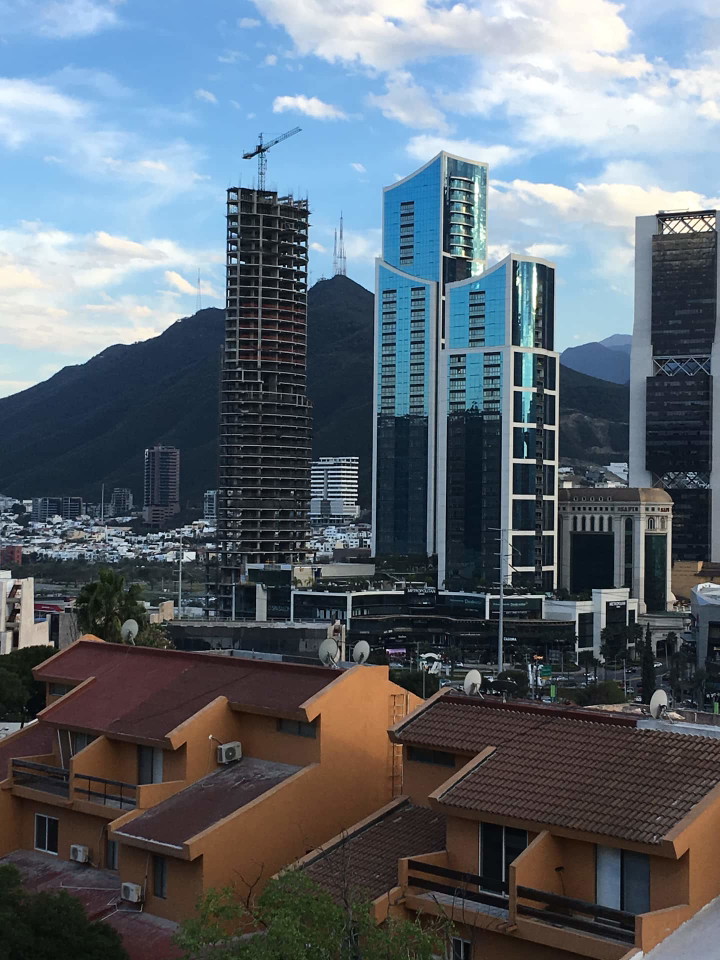 Apartment In San Pedro Across From Fashion Drive (2) - Monterrey