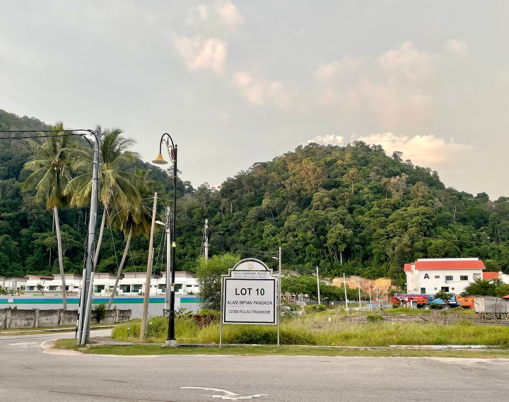 Pangkor Lot 10 #Studionearbybeach
#Wifiavailable - Pangkor Island