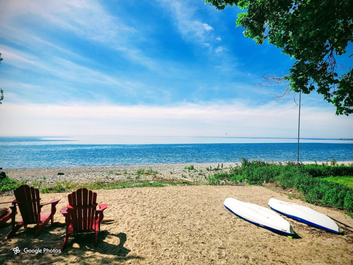 Private Beach, Hot Tub, Axe-throwing & Chef's Kitc - Bowmanville