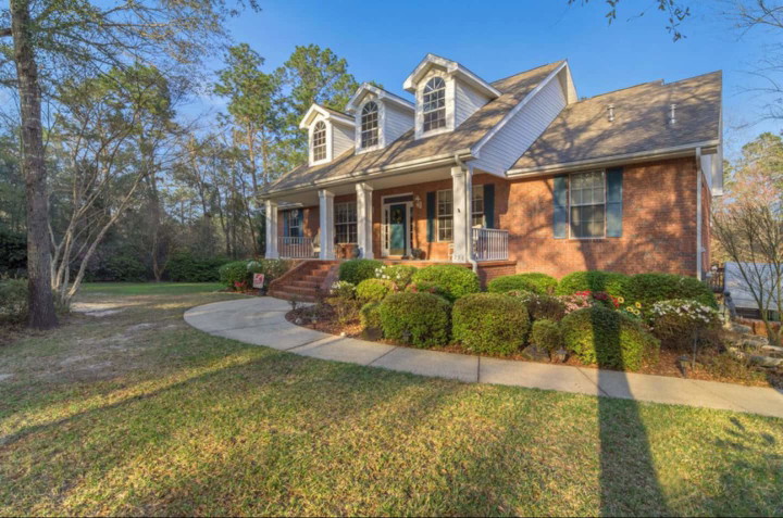 Safe/secure Efficiency Apartment With Pond View - Holt, FL