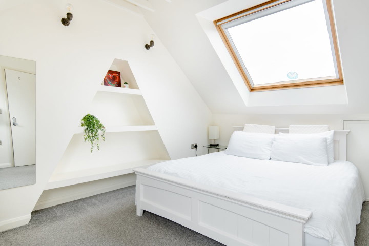 The White Loft Brighton - Private En-suite Room - Sussex