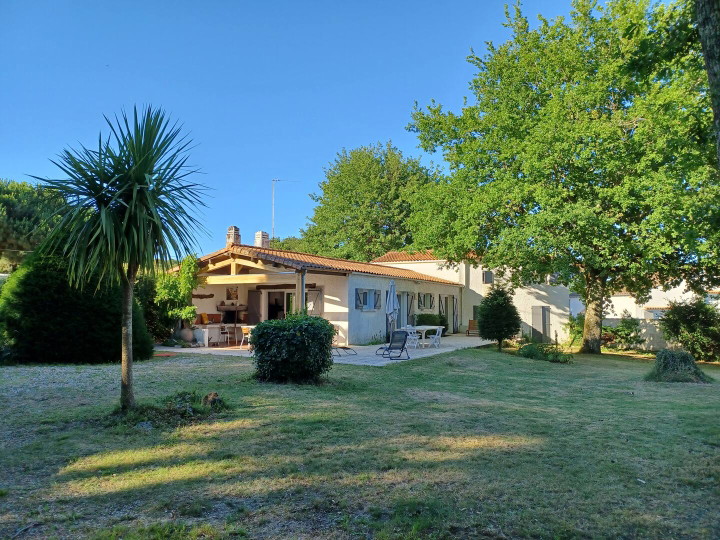 Familienhaus Auf Großem Waldgrundstück 2 Km Vom Strand Entfernt - Saint-Palais-sur-Mer