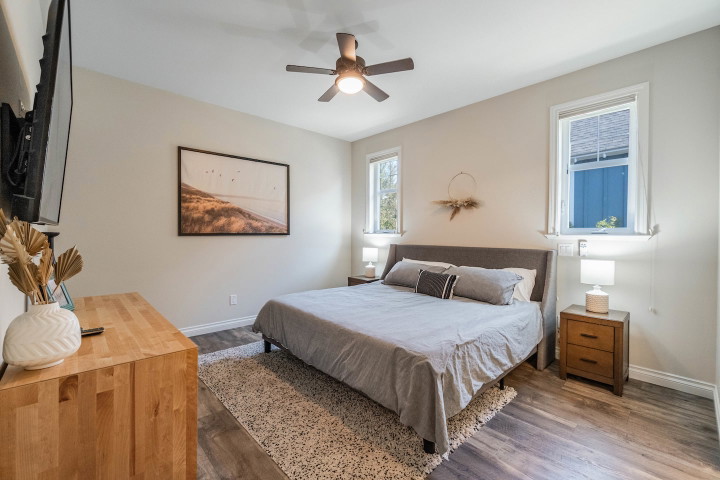 Relax In Luxury At The Cottages - Osoyoos