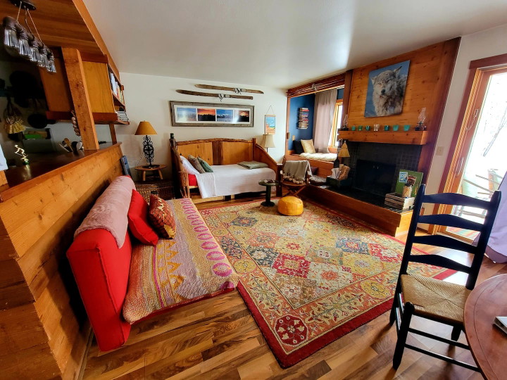Cozy Condo, 5 Minutes From Jackson Hole Mt.resort! - Jackson, WY