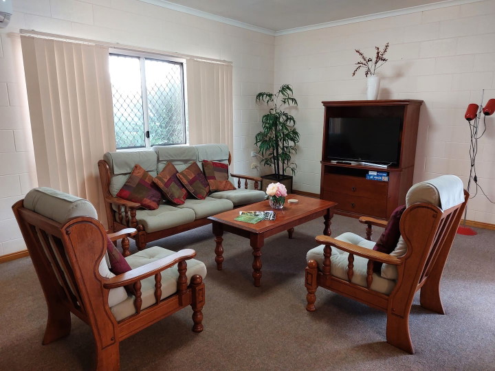 Atherton Family Comfort - Atherton
