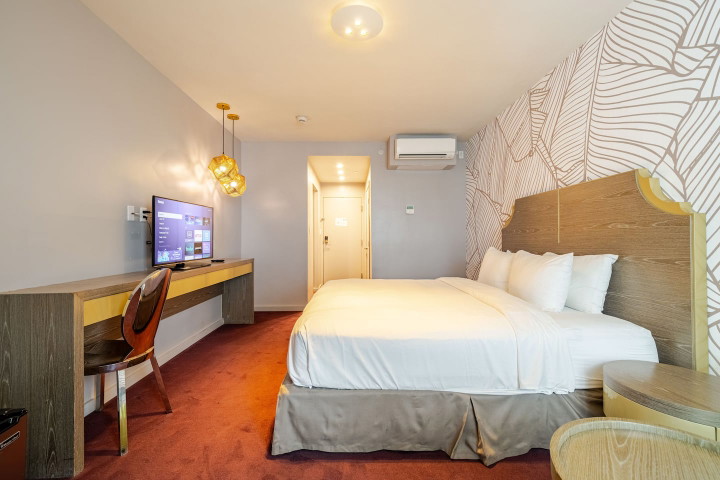 At Mine - Spacious Suite In Miami Beach - South Beach, FL
