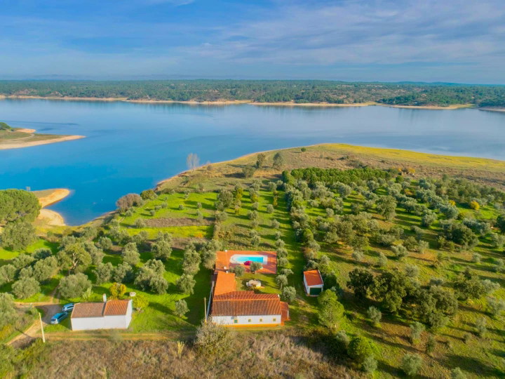 Casa Junto A Barragem - Montargil
