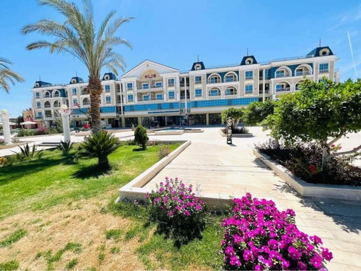 Hurghada Hub Studio Pool View Near Airport - Hurghada
