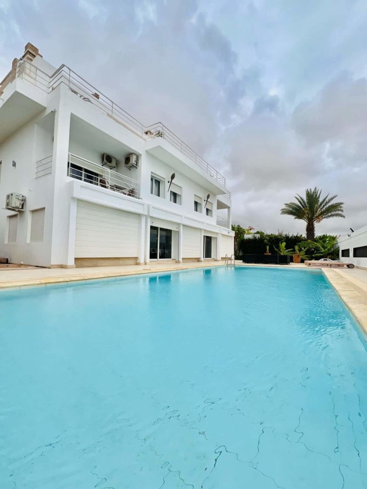 Stylish 6 Bedrooms Villa With Pool  H62050 - Agadir