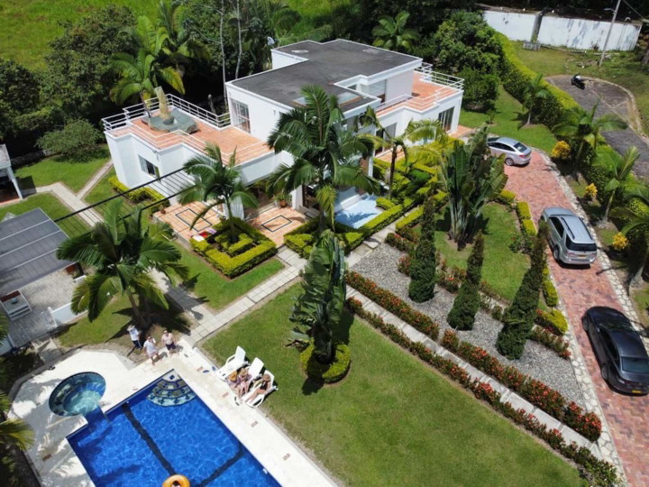 "La Margarita"
Casa De Campo - La Mesa