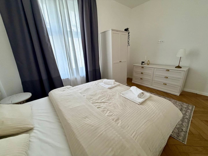 Bright & Spacious Xl Flat-seconds From Main Square - Croatia