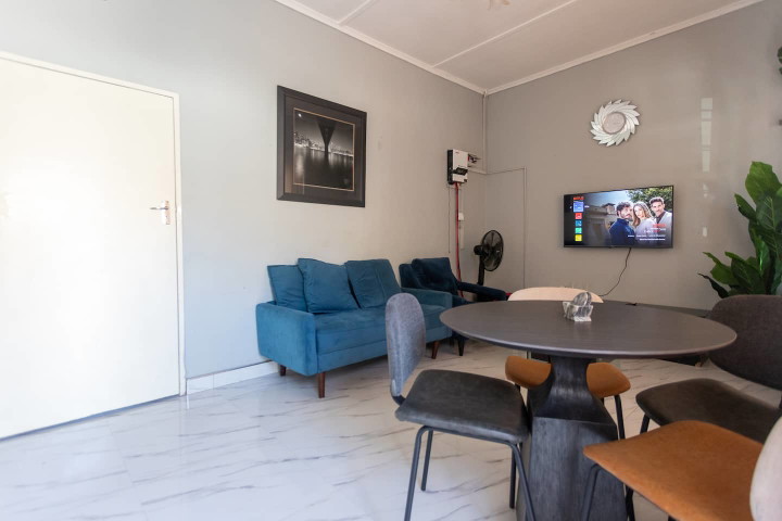 Cozy 2-br Northmead Stay. Solar. Ac. Wifi. - Lusaka