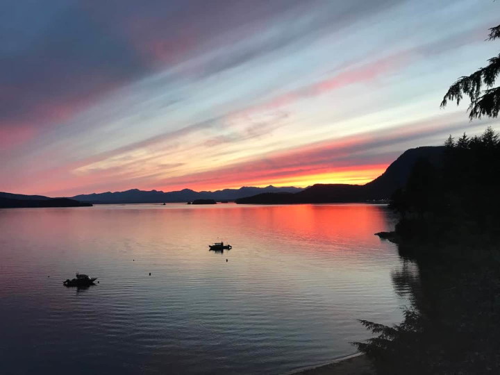 Seas The Day! Waterfront Home - Juneau, AK