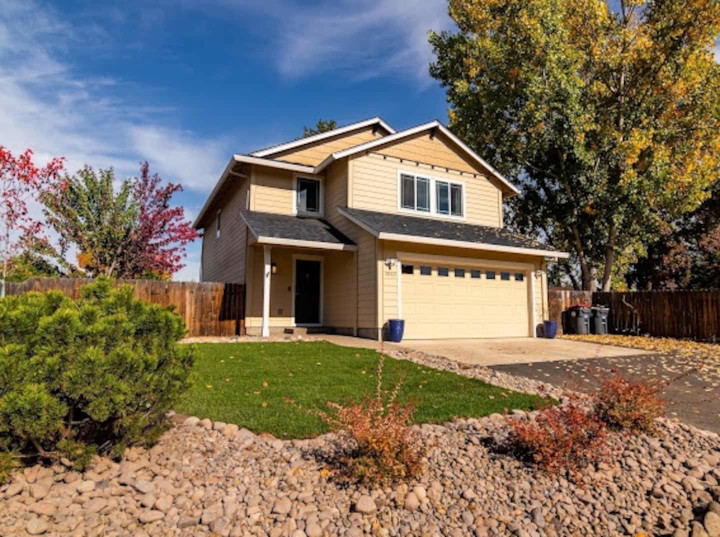 Medford Oasis - Perfect For Family Gatherings - Medford, OR