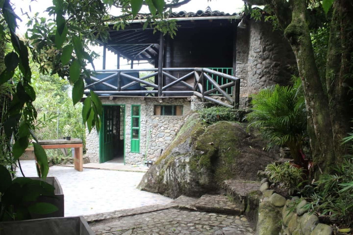 Villa By The Pance River - Jamundí