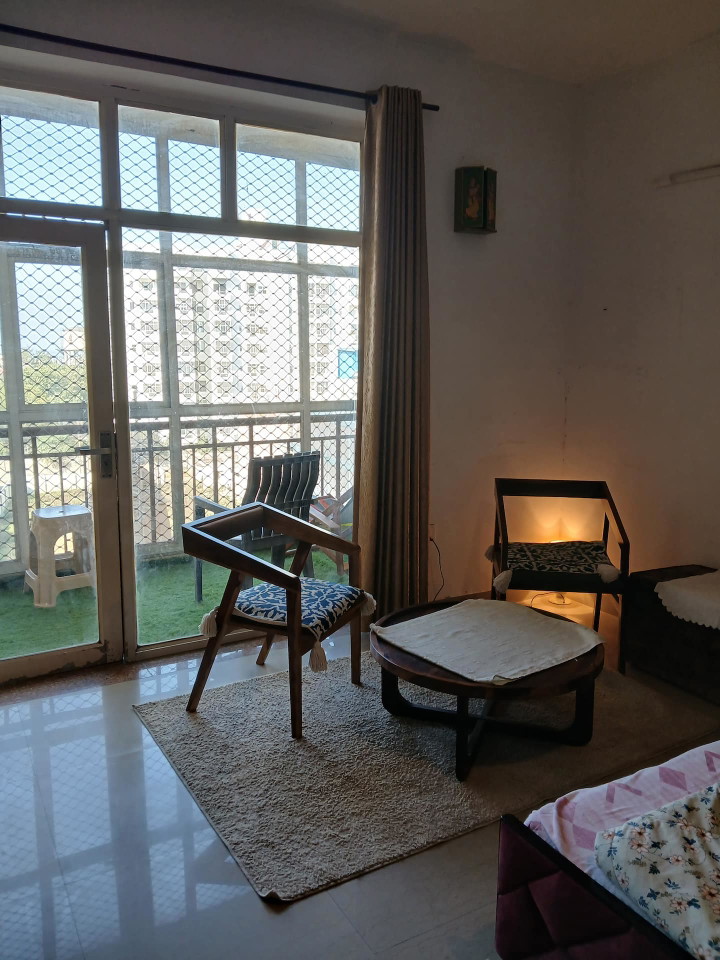Maakhan 1bhk,posh Society,500mt From Isckon Temple - India