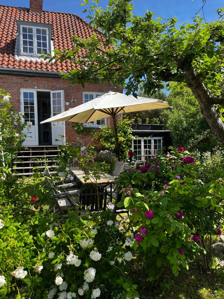 Børnevenligt Hus Med Solrig Have - Copenhagen