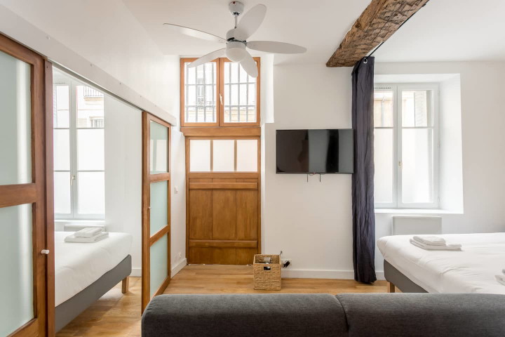 Cour Du Lion/ac Historic Flat, Marais, 4-5 Guests - Paris