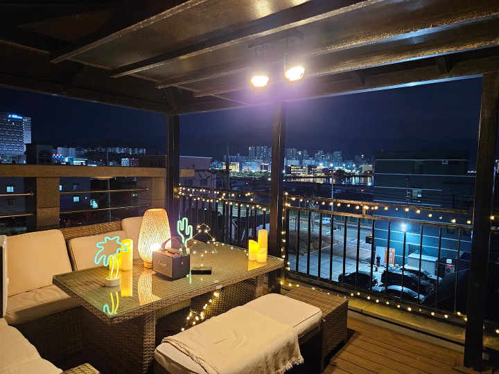 Mary&john With Rooftop - 속초시