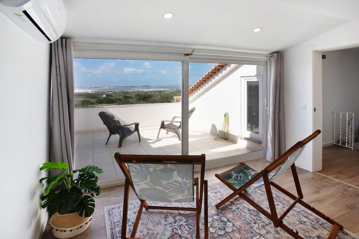 Barardo Street - Peniche