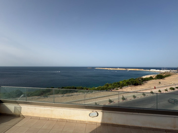 S+2 Dexception Face à La Mer Vue Panoramique - Monastir