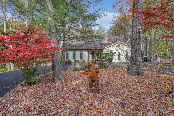 Big Bear Hideout ~ Unbearably Beautiful Home! - Pocono Lake