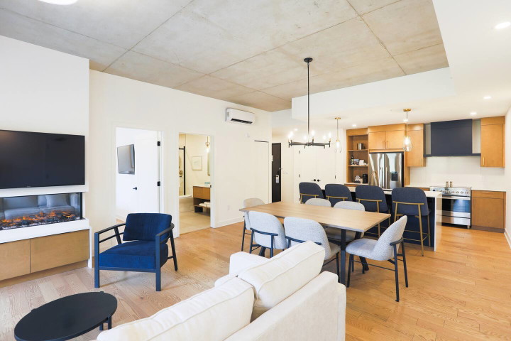Suite #204  Suite 1 Chambre | Balcon - Magog