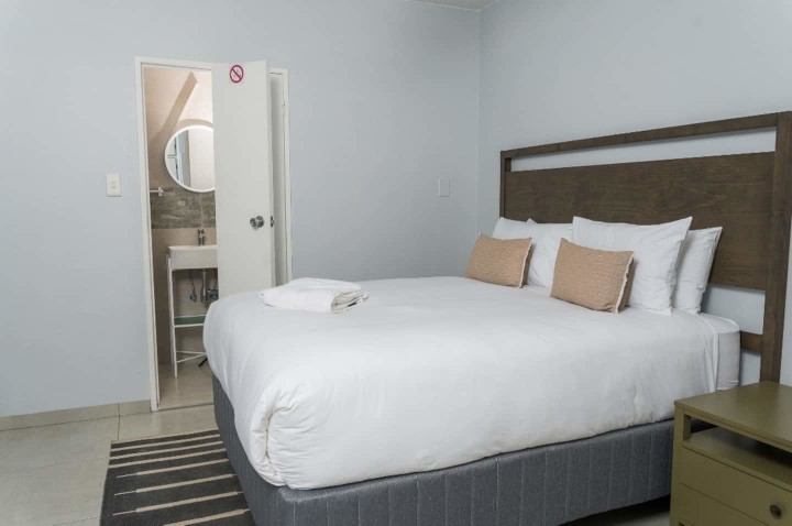Oceani Unit 99 - North Beach - Durban