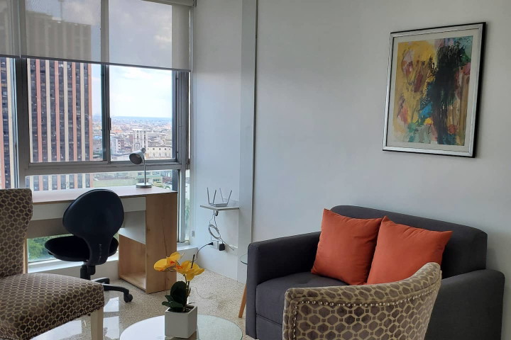 Wonderful Suite In Front Of Centennial Park - Ecuador